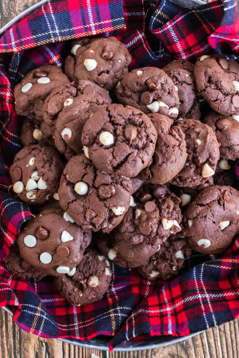 How To Make Chocolate Chocolate Chip Cookies Recipe – Home Fresh Ideas