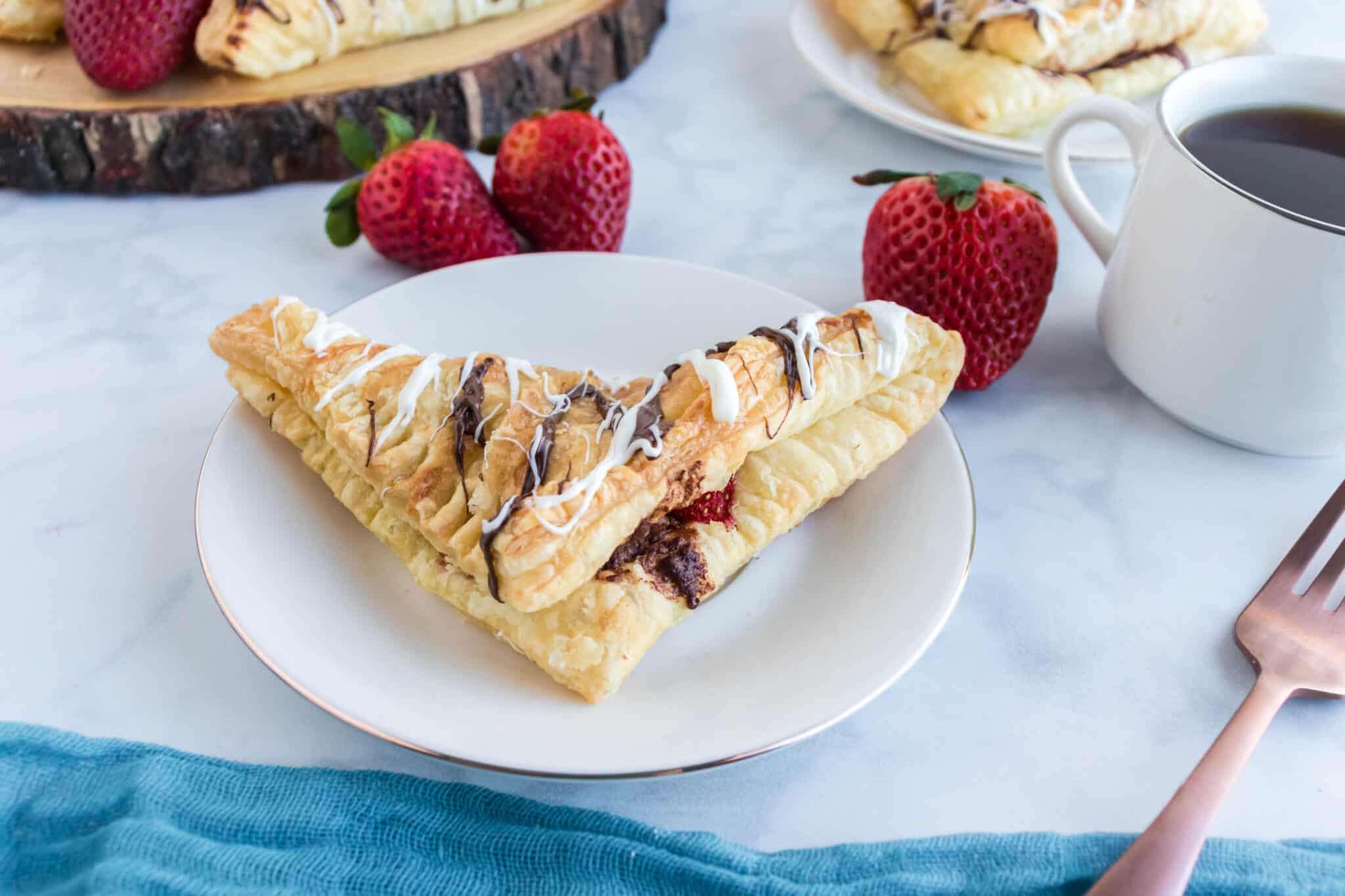 How To Make Air Fryer Strawberry Stuffed Turnover Recipe – Home Fresh Ideas