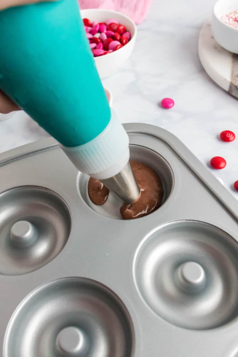 2 Ingredient Valentine’s Day Baked Donut Recipe – Home Fresh Ideas